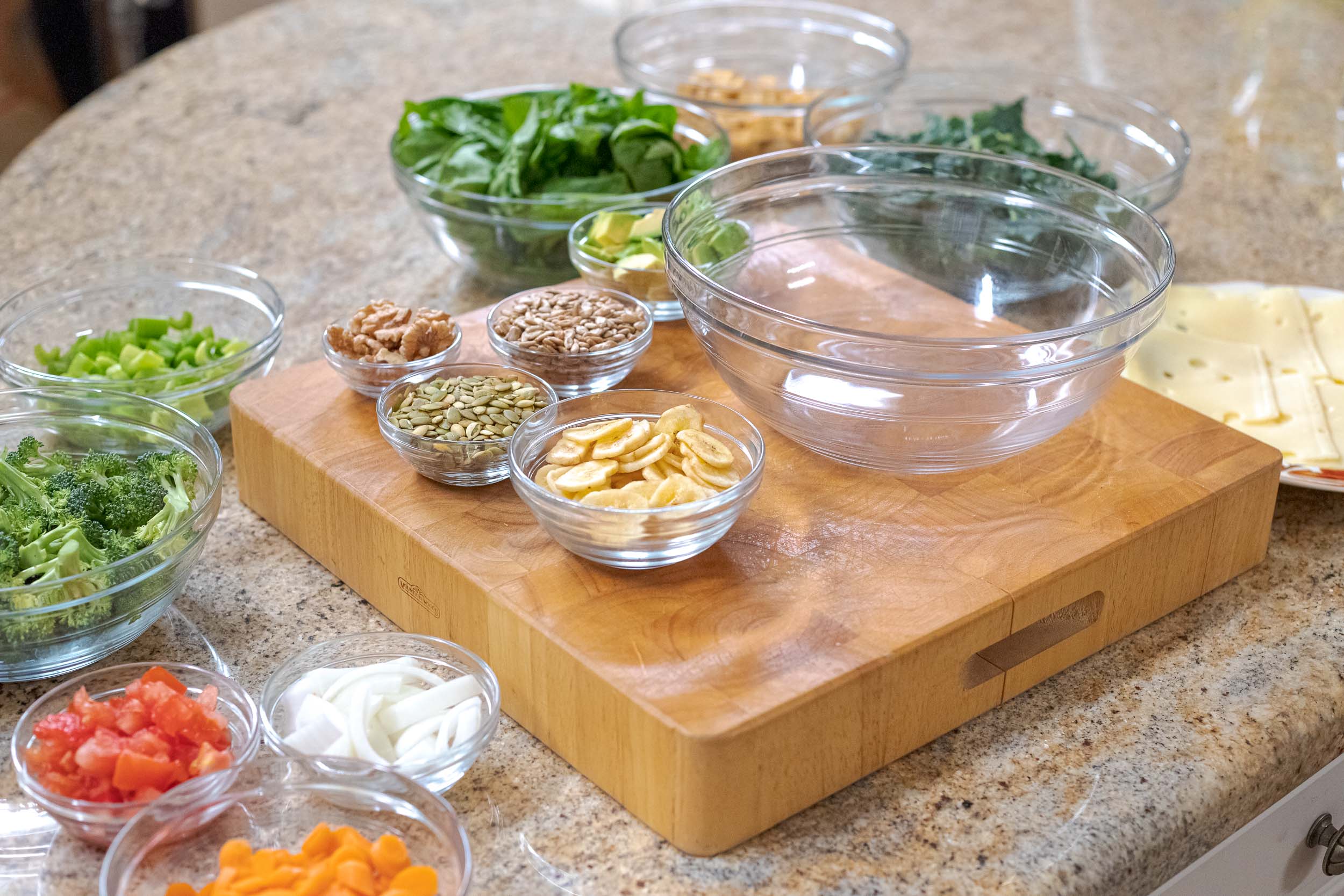 Victoria Jackson's Supersonic Popeye Spinach Explosion Extravaganza!